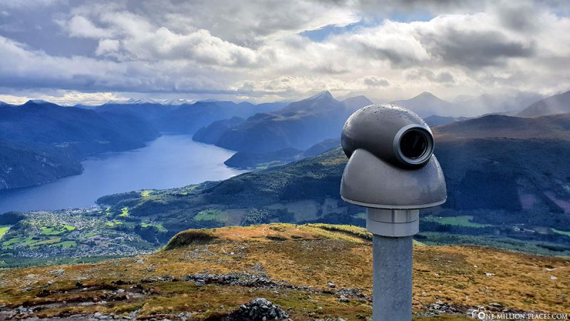 Alesund - Aksla Viewpoint & the Strandafjellet Cable Car (Norway)