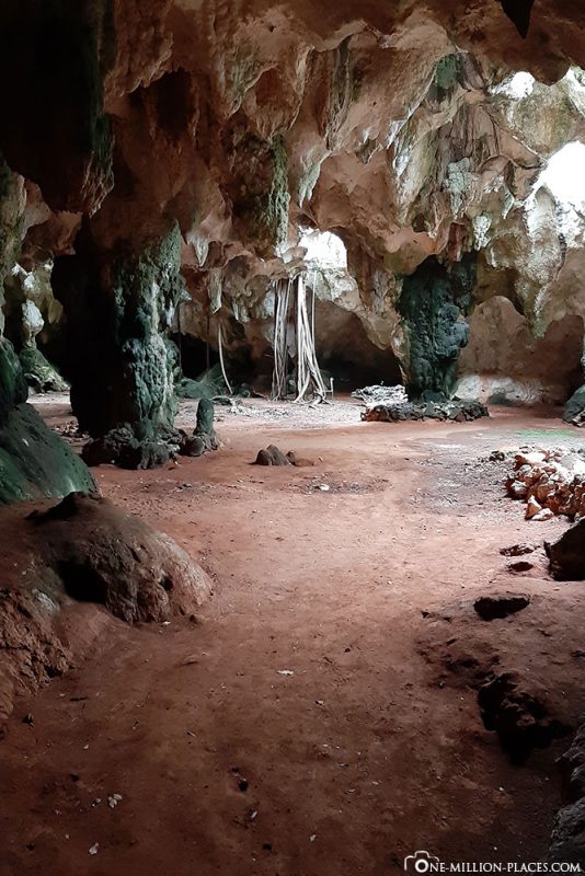 Long Island - Self guided tour around the island by car (Bahamas)