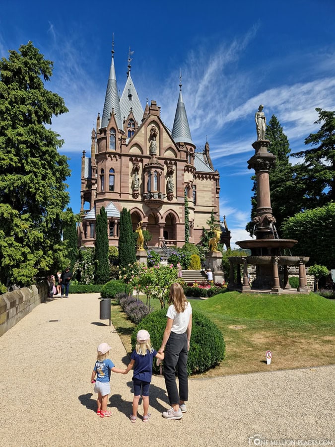 Schloss Drachenburg & Drachenfels am Rhein (Tagesausflug)